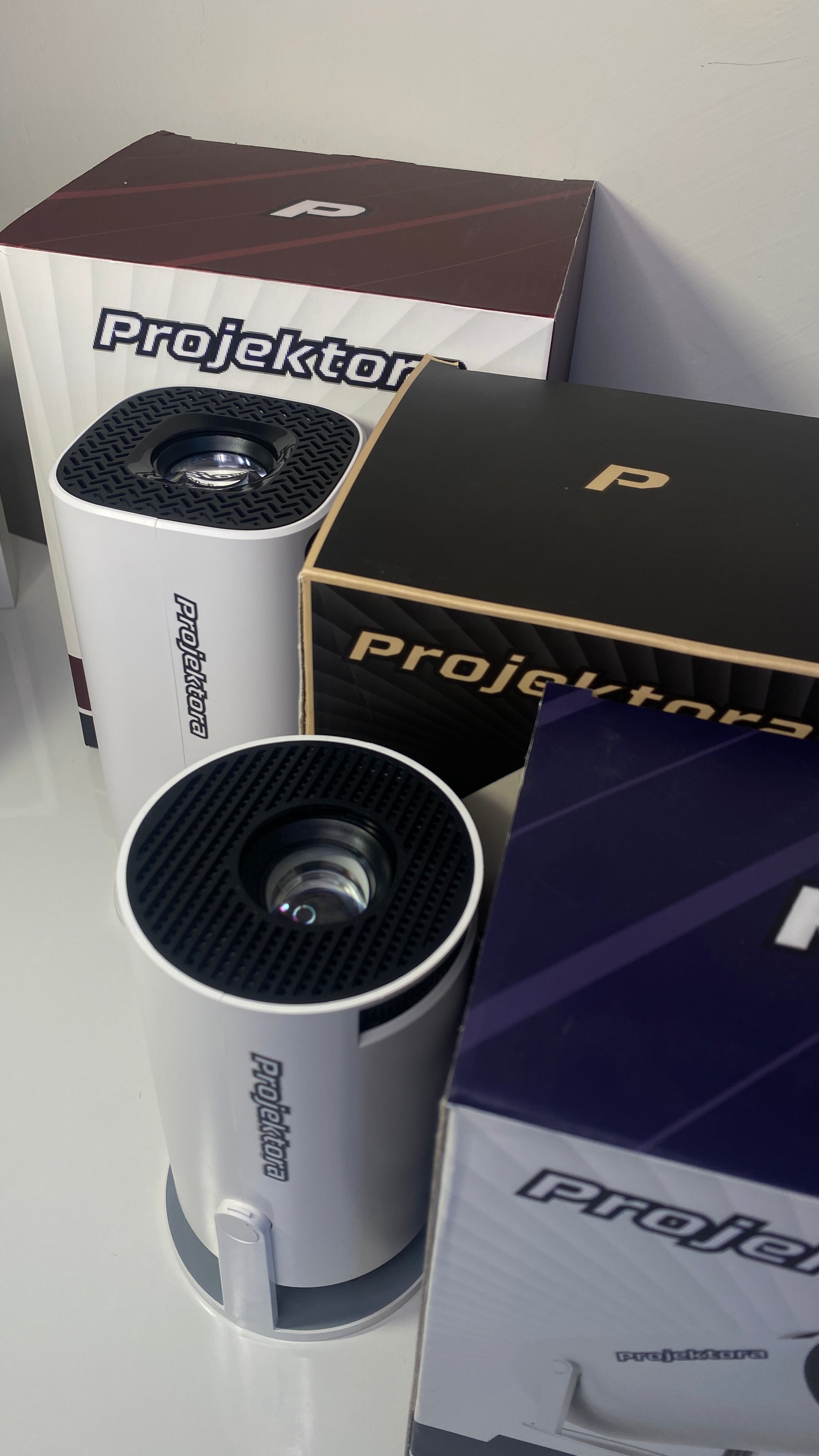 Projektora.cz | Přenosné projektory pro domácí kino, hry a cestování